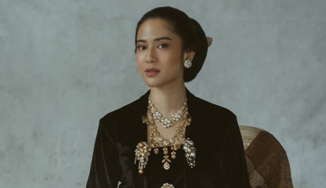 5 Hal Inilah yang Bisa Bikin Laki-laki Bertekuk Lutut pada Perempuan ...