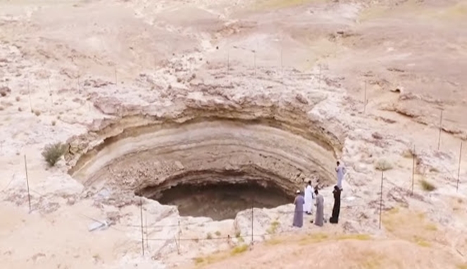 4 Fakta Lubang Misterius di Yaman, Dipercara Orang Sebagai Penjara ...